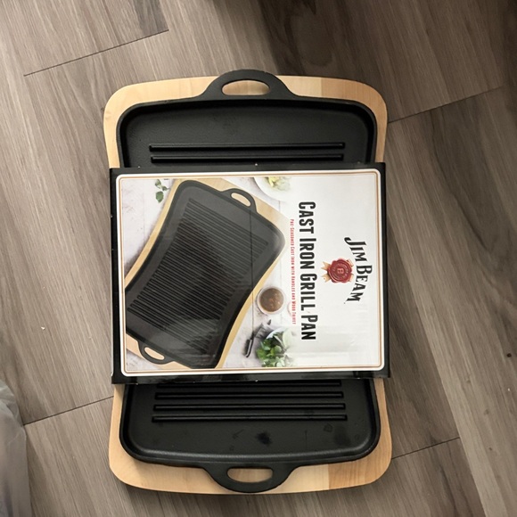 Jim Beam | Kitchen | Jim Beam Black Cast Iron Grill Pan | Poshmark